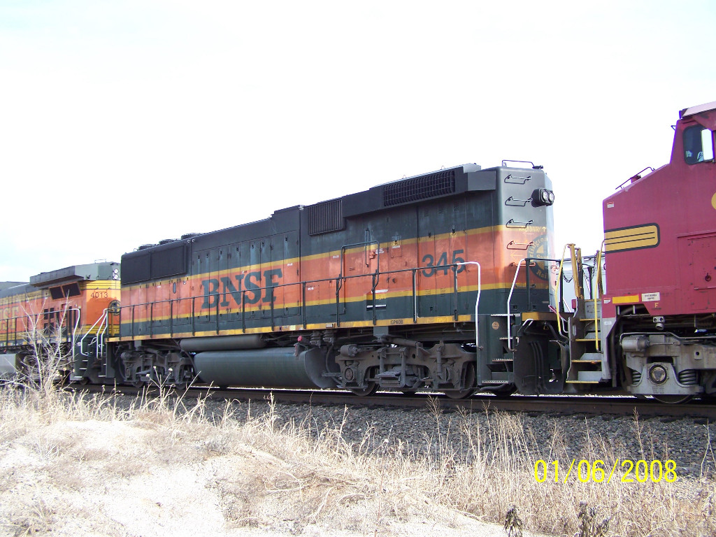 BNSF GP60B 345